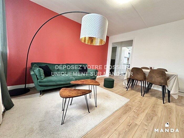 Appartement à louer - Mordacs-Coeuilly, Champigny-sur-Marne - 4 pièces - 3 chambres