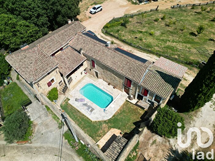 Maison à vendre - Sabran - 8 pièces - 4 chambres