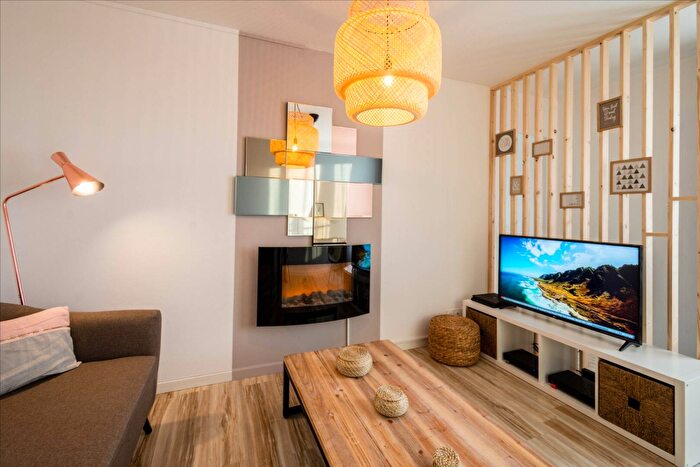 Appartement à louer - Montrapon, Montboucons, Besançon - 4 pièces - 1 chambre