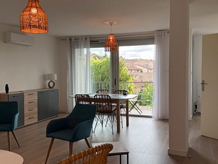 Appartement 3 pièces à Albi, Centre-ville, à louer