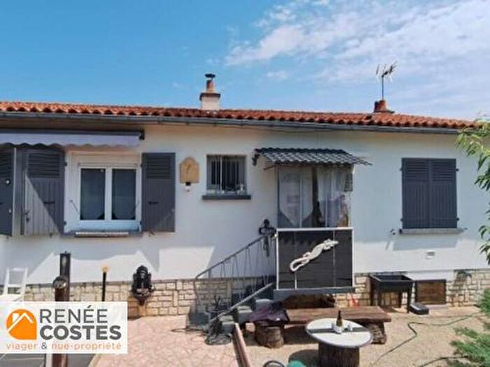 Maison à vendre - Civray - 5 pièces - 4 chambres