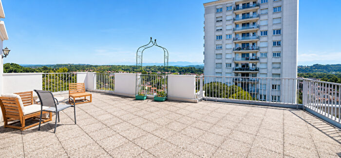 Pau, Pau Sud : Appartement 7 pièces à vendre