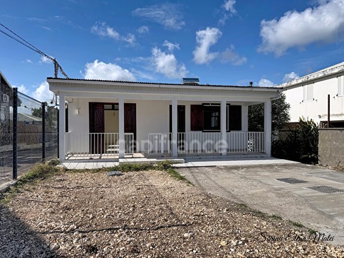 Maison à vendre - Le Gosier - 4 pièces - 3 chambres