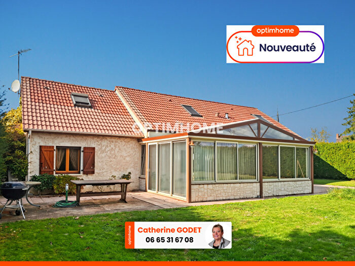 Maison à vendre - Broué - 8 pièces - 5 chambres