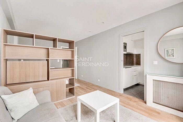 Appartement à vendre - Paris e , Violet, Commerce - 2 pièces - 1 chambre