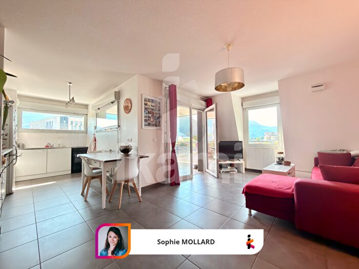 Saint-Martin-le-Vinoux : Appartement 3 pièces à vendre