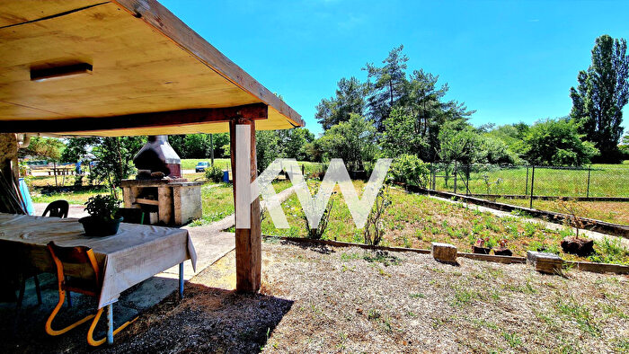 Maison 5 pièces à Fresne-Saint-Mamès, à vendre