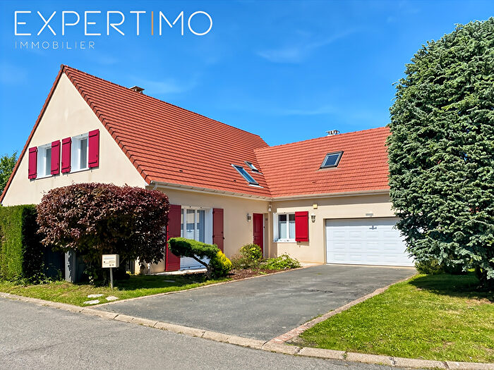 Maison 8 pièces à vendre à Marcoussis