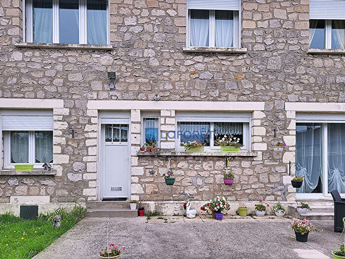 Maison à vendre - Quessy Quessy - 5 pièces - 3 chambres