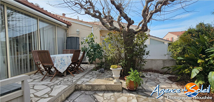 Maison à vendre - Fleury, Saint-Pierre, Les Cabanes - 2 pièces - 1 chambre