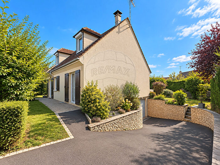 Senlis, Villevert : Maison 5 pièces à vendre
