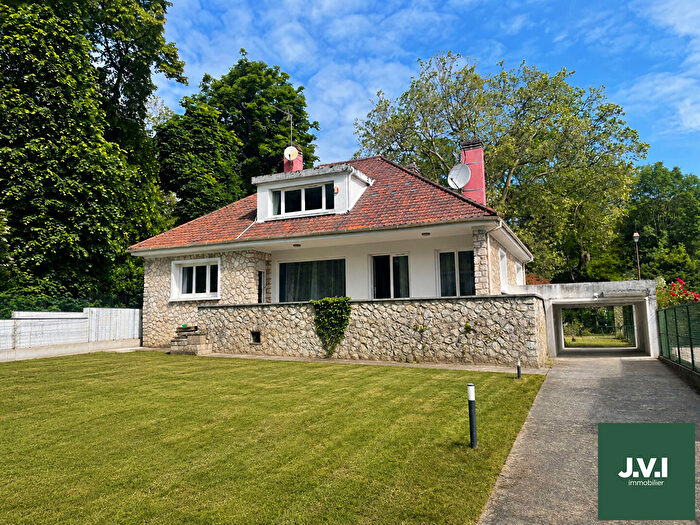 Maison 7 pièces à Montmorency, Centre Montmorency, à vendre