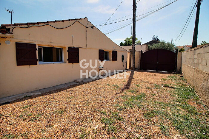 Maison 2 pièces à Tarascon, Centre-ville, Château, Condamine, à vendre