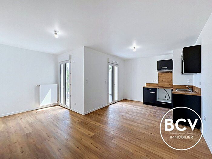Est, Luisant - Appartement 2 pièces à louer