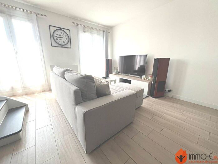 Appartement à louer - Bercheres Nord, Pontault-Combault - 3 pièces - 2 chambres