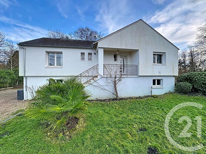 Maison à vendre - Nouan-le-Fuzelier - 6 pièces - 4 chambres