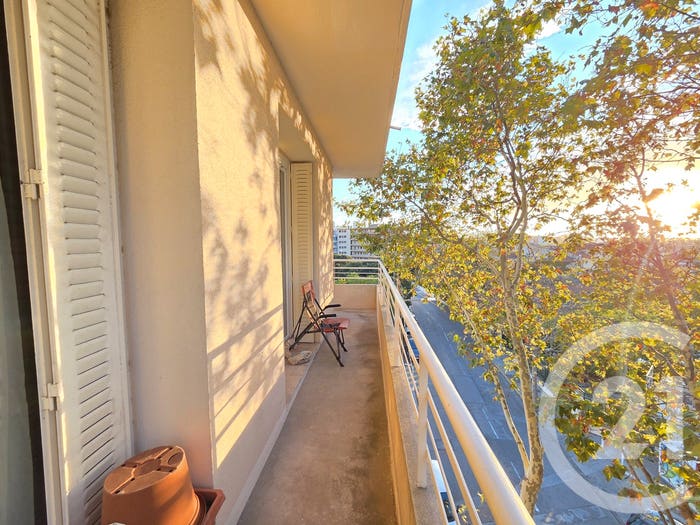 Appartement 2 pièces à vendre à Toulon, Claret