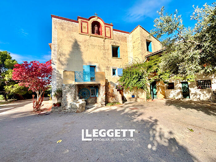 Maison à vendre - Néfiach - 12 pièces - 8 chambres