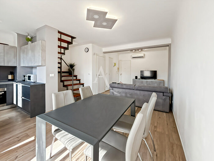 Cannes, Pointe Croisette : Appartement 3 pièces à louer