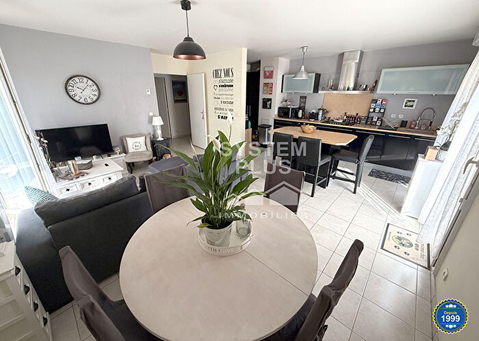 Brétigny-sur-Orge, Centre-ville : Appartement 3 pièces à vendre