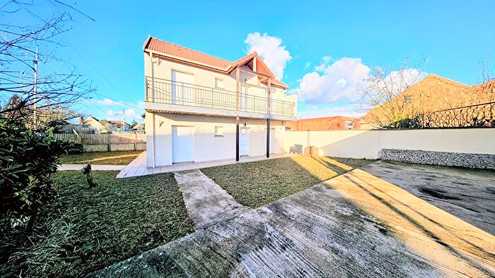 Maison à vendre - La Ville-du-Bois - 5 pièces - 4 chambres