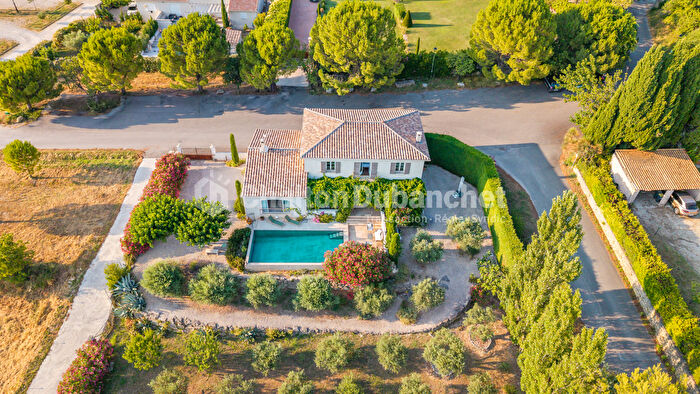 Maison à vendre - Crillon-le-Brave - 6 pièces - 4 chambres