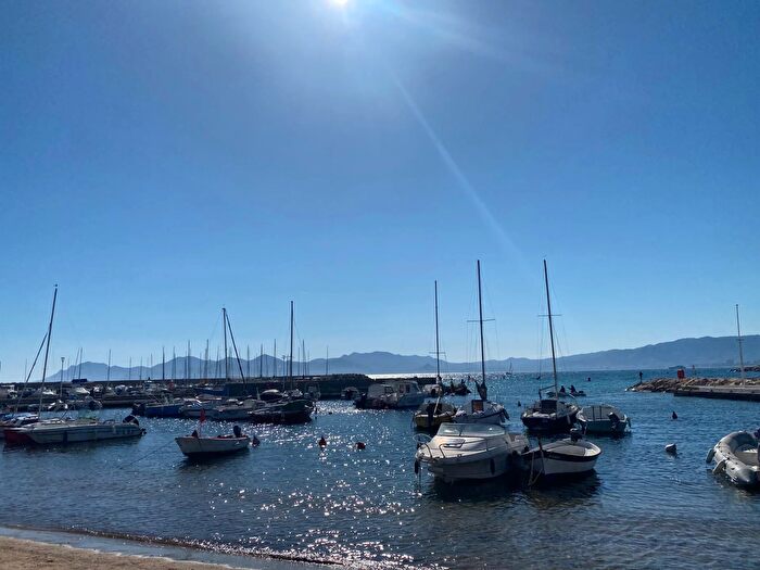 Cannes, Pointe Croisette - Appartement 2 pièces à vendre