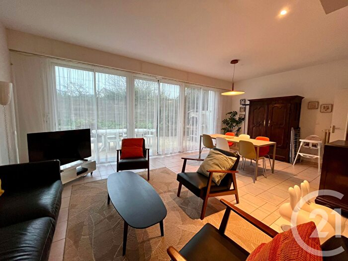 Maison à louer - Quiberon, Centre-ville, Grande Plage, Port Maria, Goviro, Kervozès - 4 pièces - 3 chambres