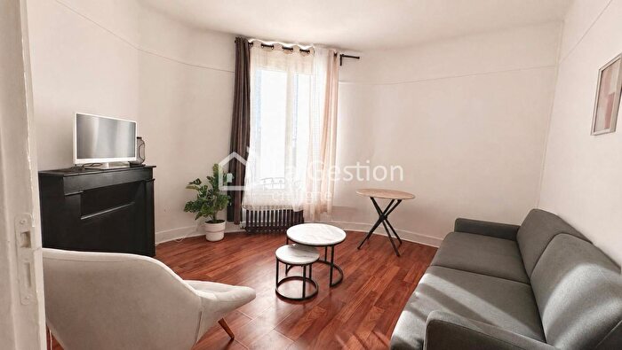 Appartement 2 pièces à louer à Faisanderie Bas-Gare, Villeneuve-le-Roi