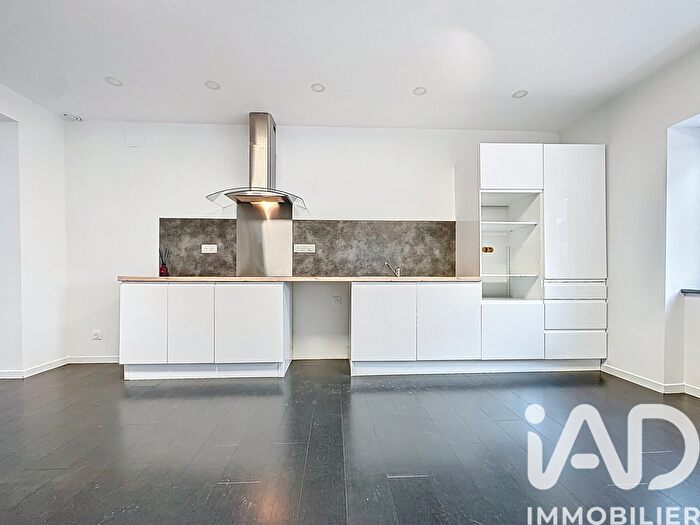 Appartement à vendre - Creutzwald, Centre-ville, Houvergaerten - 4 pièces - 3 chambres