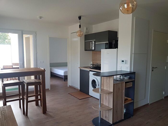 Les Ponts-de-Cé : Appartement 2 pièces à louer
