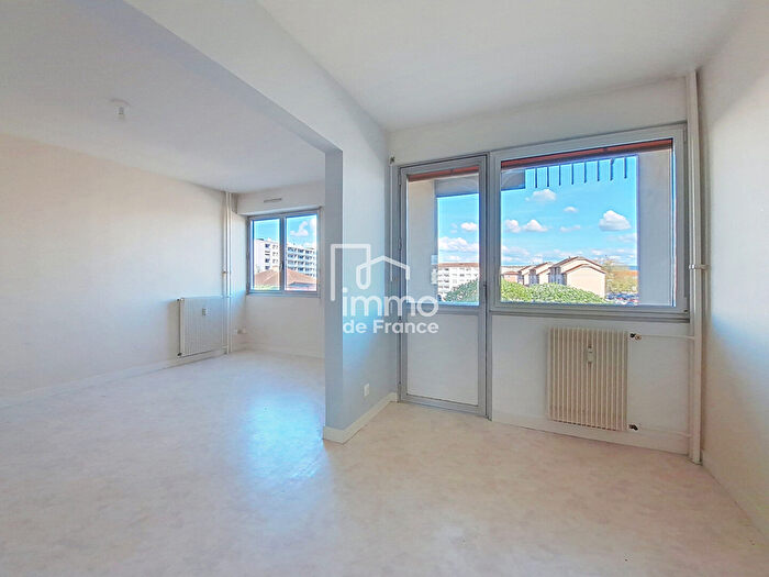 Appartement 1 pièce à vendre - Bourg-en-Bresse, Grande Reyssouze, Grand Challes