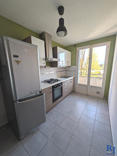 Appartement à louer - Grenoble, Alliés, Alpins - 3 pièces - 2 chambres