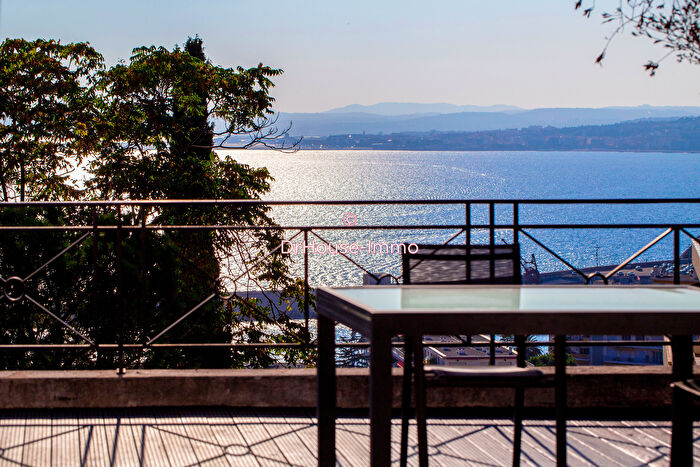 Maison à vendre - Nice, Mont-Boron - 6 pièces - 5 chambres