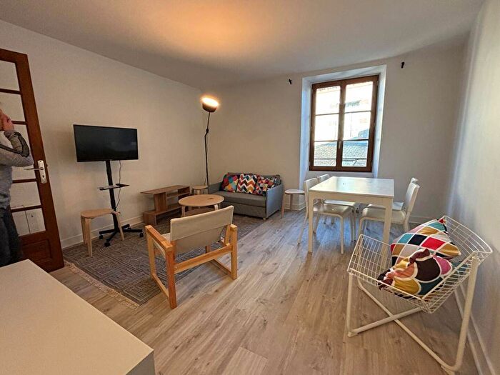 Appartement 3 pièces à Centre Ville, Blois, à louer