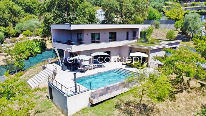 Maison à vendre - Biot - 5 pièces - 4 chambres