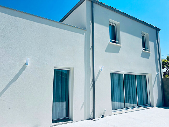 Maison à vendre - Rochefort, Rochefort Ouest - 6 pièces - 5 chambres