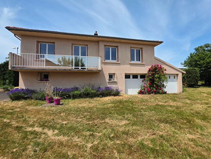 Maison 4 pièces à vendre à Les Ancizes-Comps