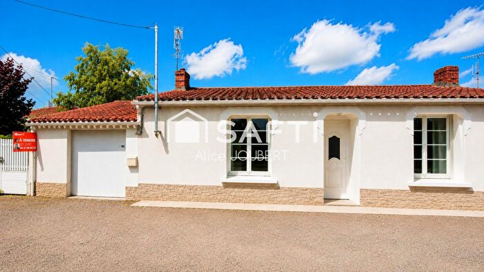 Grosbreuil : Maison 5 pièces à vendre