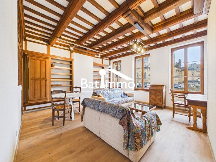 Appartement à louer - Centre-Ancienne Ville, Metz - 2 pièces - 1 chambre