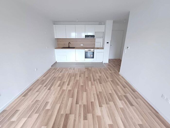 Appartement à louer - Le Vieux Verneuil, Verneuil-sur-Seine - 2 pièces - 1 chambre