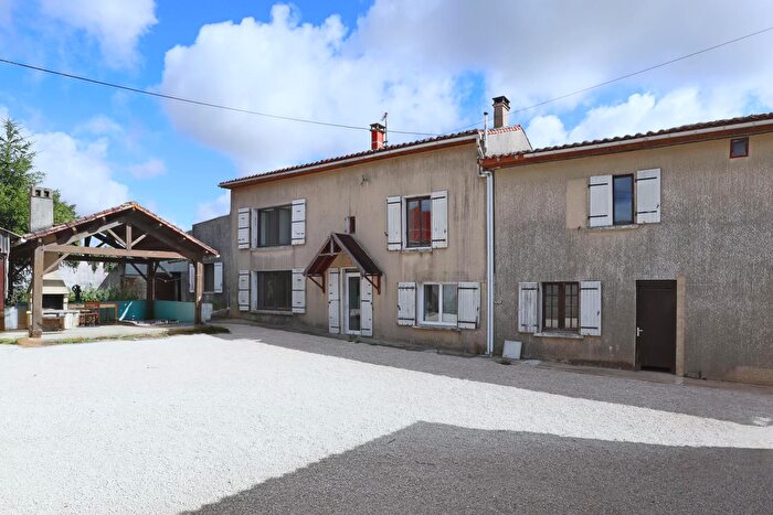 Maison 7 pièces à vendre - Chef-Boutonne