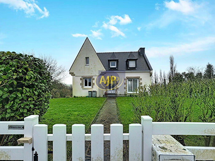 Maison à vendre - Saint-Gilles-Vieux-Marché - 7 pièces - 5 chambres