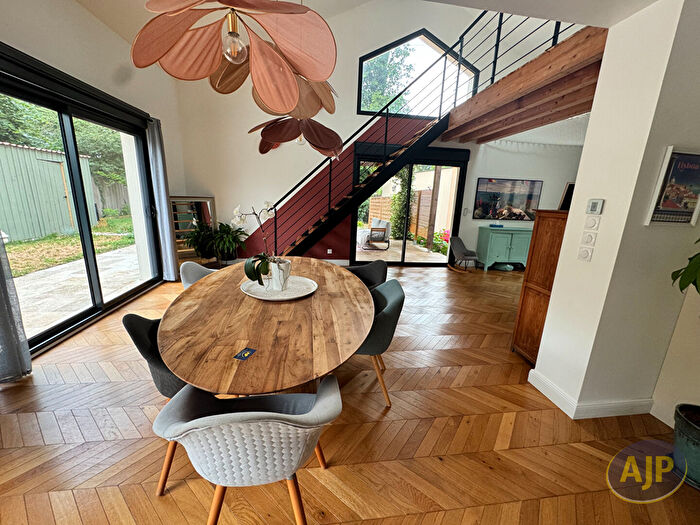 Maison 7 pièces à vendre - Pessac, M