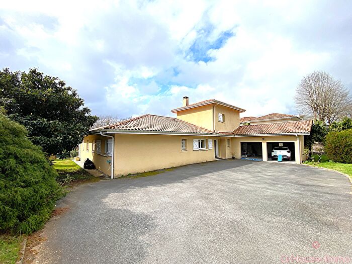 Maison à vendre - BayonneBayonaBaiona, Saint-Etienne, Arroussets - 5 pièces - 4 chambres