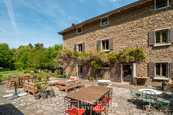 Maison 12 pièces à Yzeron, à vendre