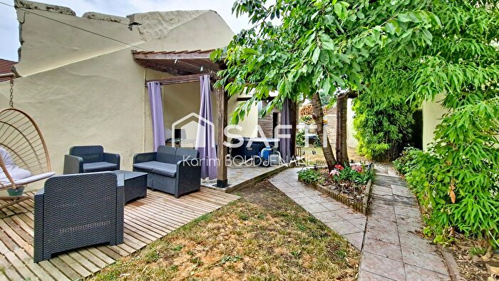 Maison 7 pièces à vendre à Le Mesnil-Aubry