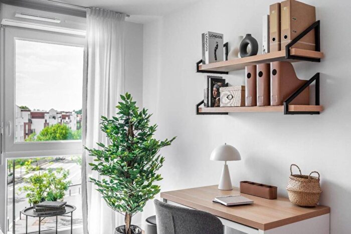 Appartement à louer - Le Parc, Guyancourt - 1 pièce