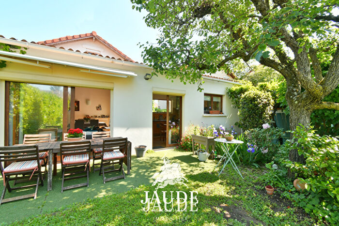 Maison à vendre - Clermont-Ferrand, Herbet, Brezet, Saint-Jean - 5 pièces - 3 chambres