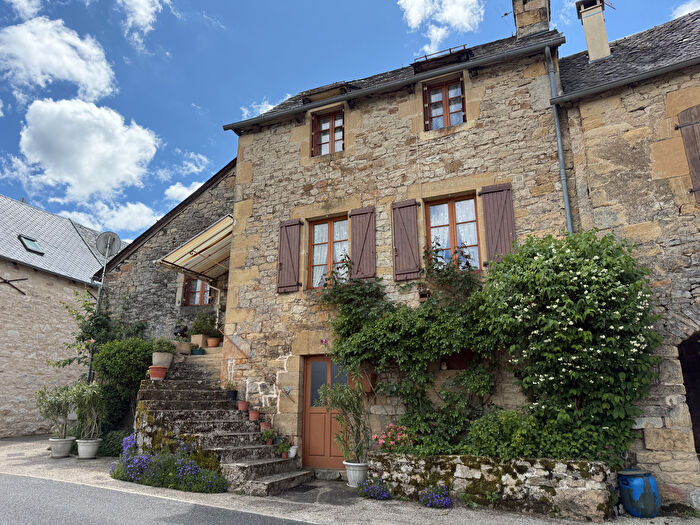 Maison 4 pièces à vendre à Pierrefiche